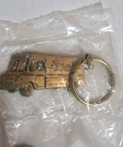 Vintage SNAP-ON TOOLS Truck Shape Keyring Keychain-Super Service ...