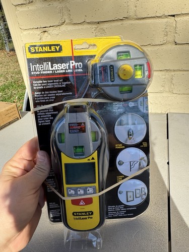 Stanley 77-500 IntelliLaser Pro Stud Sensor & Laser Line Level-Tested ...