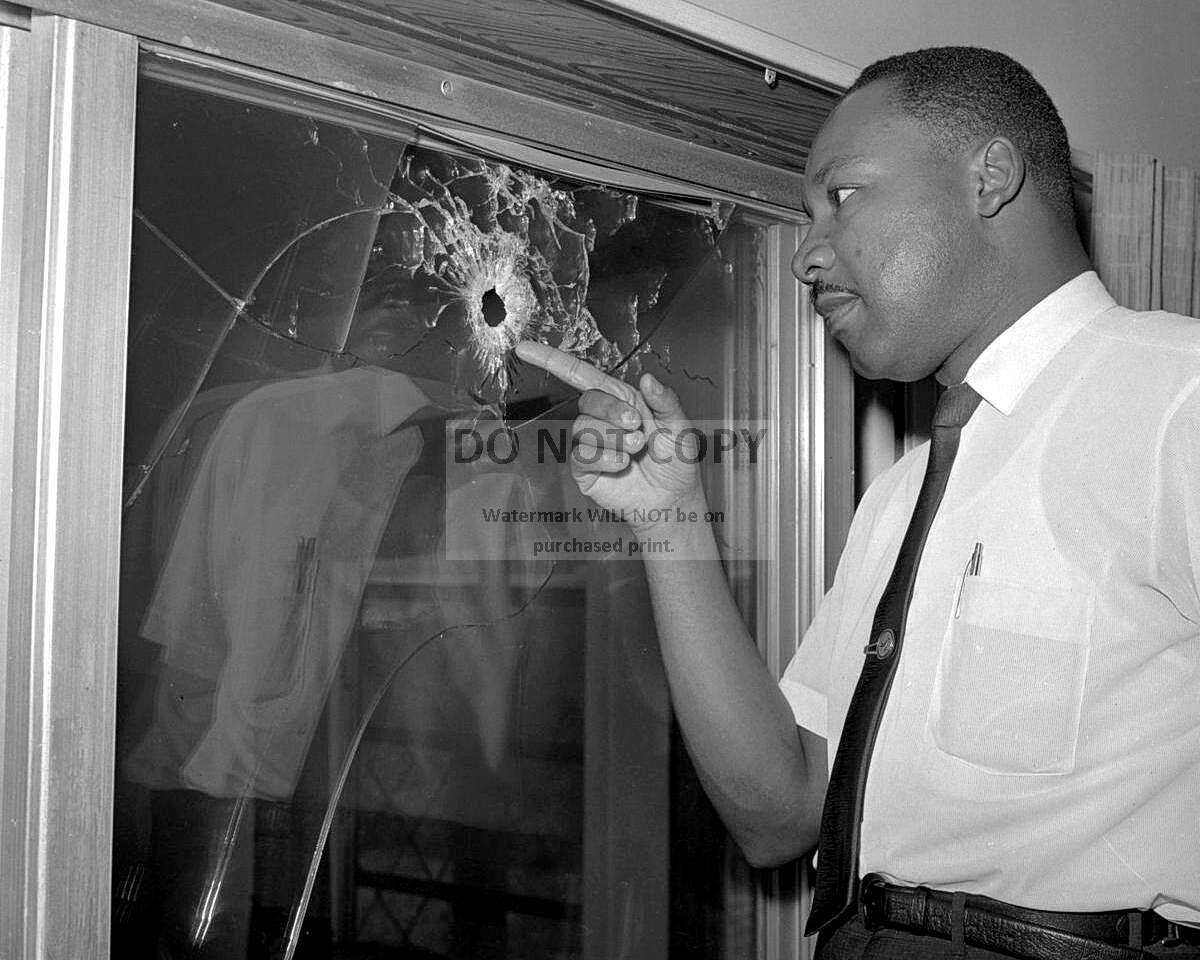 MARTIN LUTHER KING, JR. EXAMINES A WINDOW SHOT BY A BULLET - 8X10 PHOTO ...