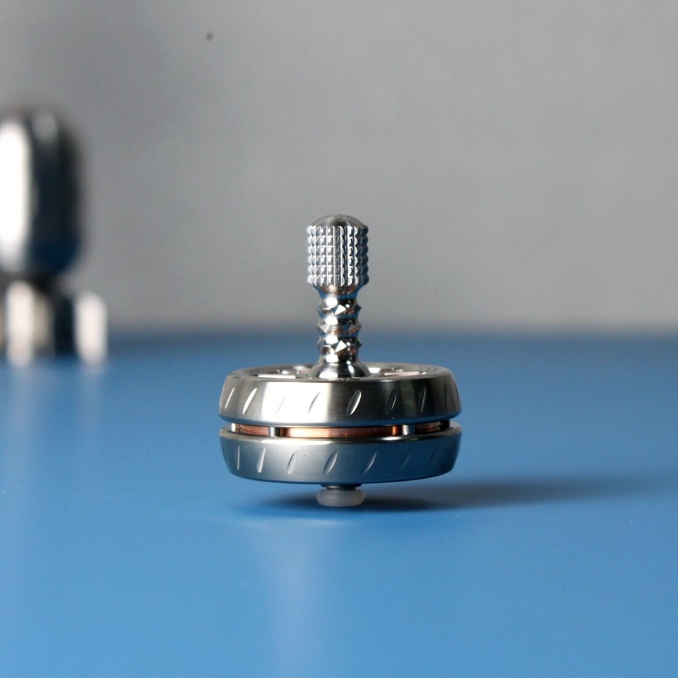 Premium Spinning Top Roler Spinner Hand Fidget Toy EDC Desk Decor ...
