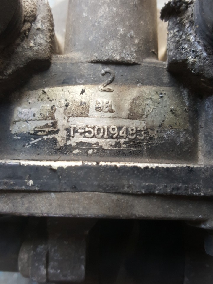 BENDIX ASSEM T-5019483 + BENDIX ABS BRAKE VALVE Z013356R | eBay