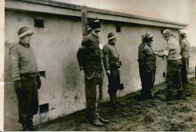 WW II - Usa Photo -- Firing Squad For German Spy`s | eBay