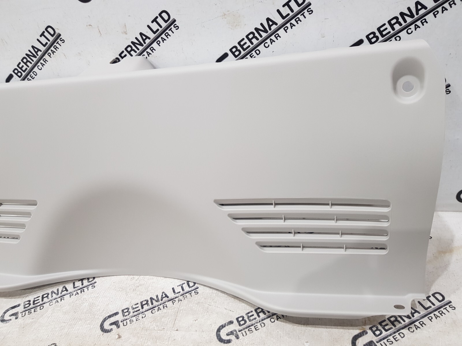 2019 TOYOTA AYGO PEUGEOT 108 CITROEN C1 BOOT LOCK TRIM COVER PANEL ...