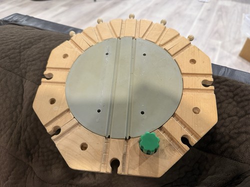 Thomas & Friends ROUND-ABOUT ACTION TURNTABLE 1996 Wooden Railway-no ...