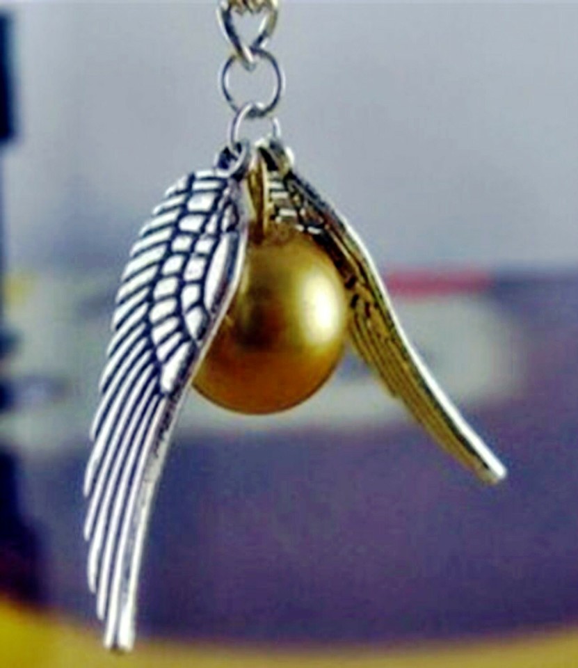 Harry Potter goldener Schnatz Anhänger mit silbernen Flügeln und ...