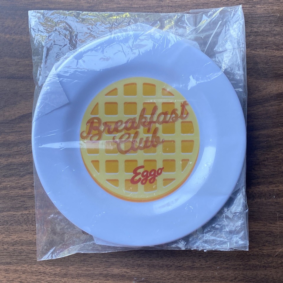 Kellogg's Eggo Breakfast Club Collectors Plastic Plates - Set of 2 ...