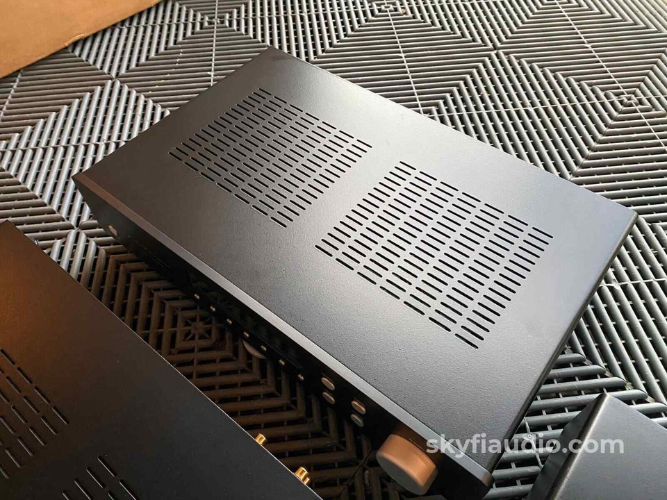 Audio Refinement Complete 3 Piece Set - Integrated Amp, CD, and Tuner ...