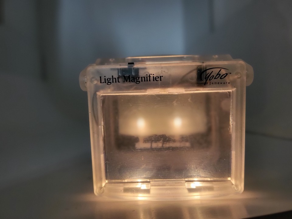 NEW Transparent Clear LIGHT & MAGNIFIER for the Nintendo GameBoy ...
