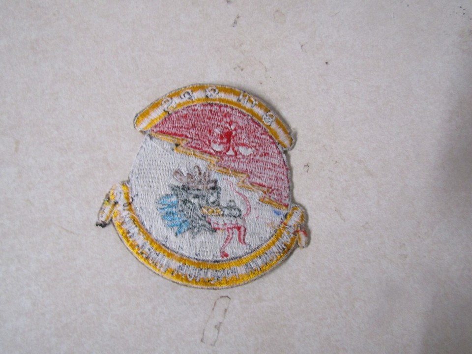 MILITARY PATCH OLDER US AIR FORCE POLICE ALUMNI ASSOCIATION 8TH SPS ...