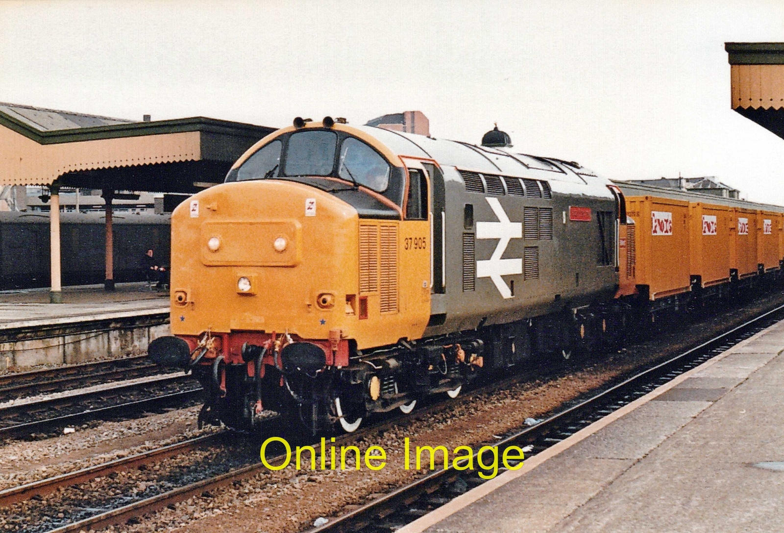 Railway Photo 6x4 Class 37 37905 Coal Train Cardiff Central c1987 P1 | eBay
