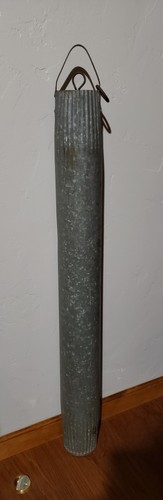Vintage Galvanized Metal Well Water Draw Bucket Cylinder. Mitchell mfg ...