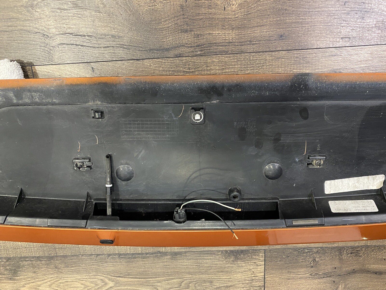 2011-2019 Dodge Grand Caravan Rear Wing Spoiler w/Brake Light Oem Mango ...