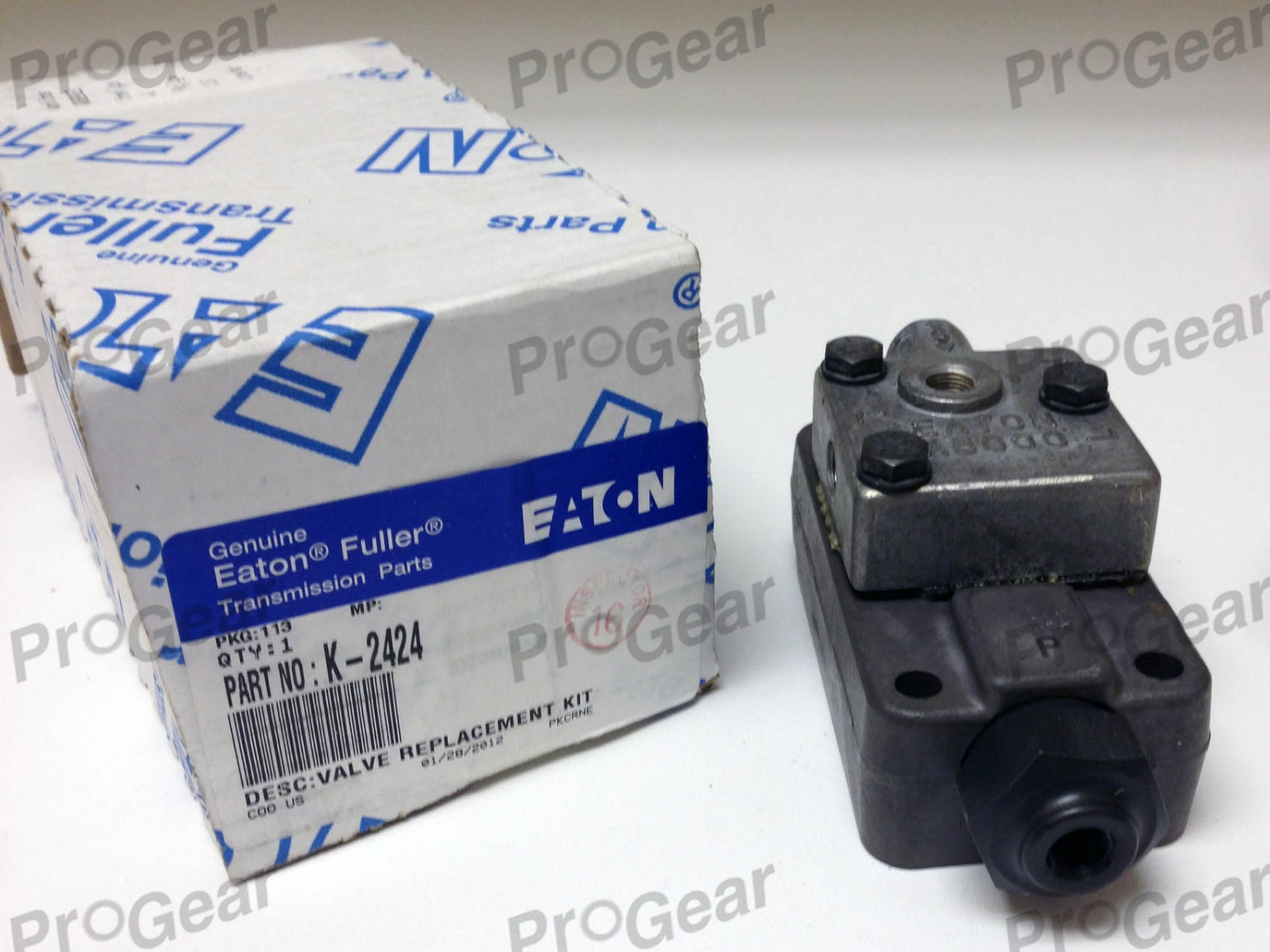 Eaton Fuller Slave Valve K2424 Includes gasket & bolts | eBay