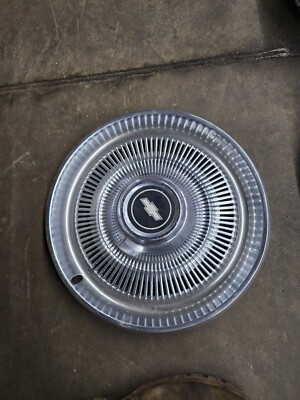(ONE) OEM 1970-1975 CHEVROLET Chevelle Impala Monte Carlo 15" HUBCAP ...