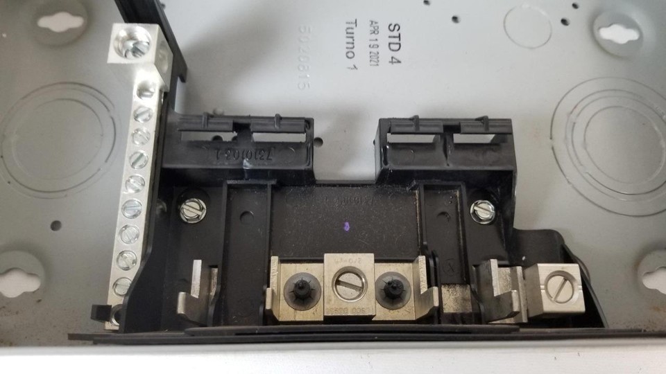 Siemens LL 85900 Enclosed Panelboard | eBay