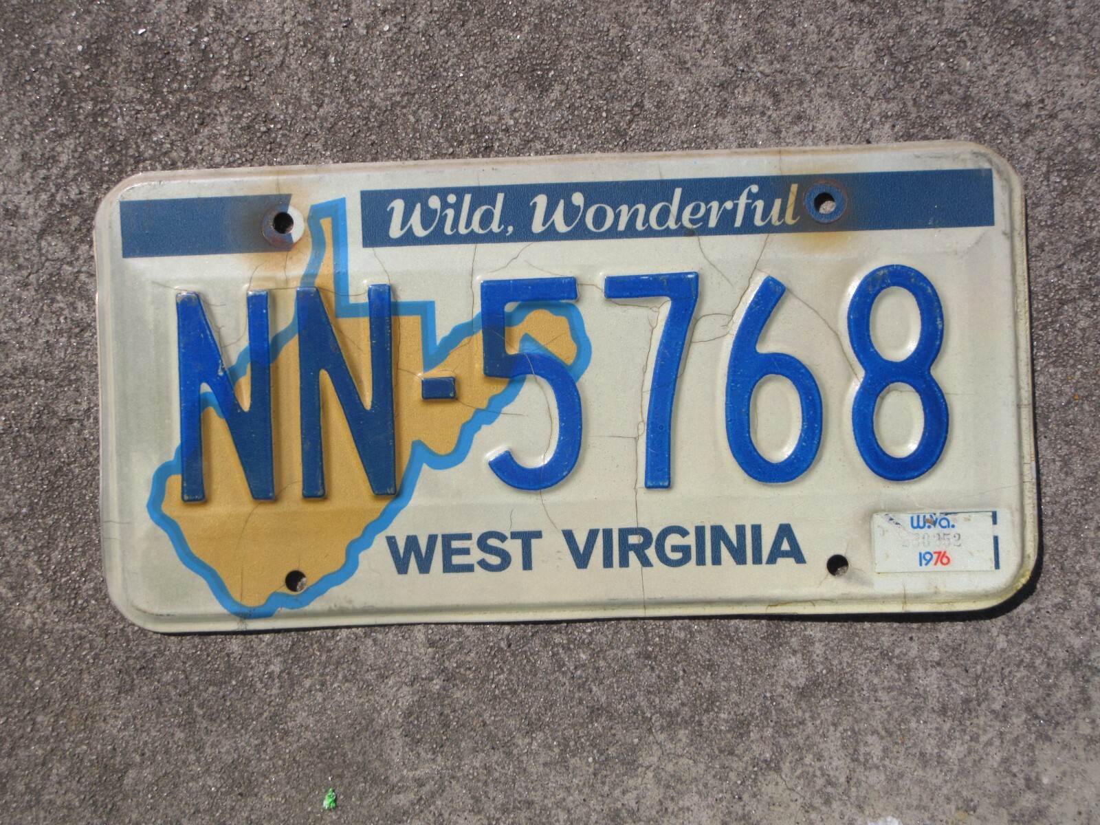 1976 West Virginia License Plate WV WVA Chevy Ford Chevrolet Dodge NN ...