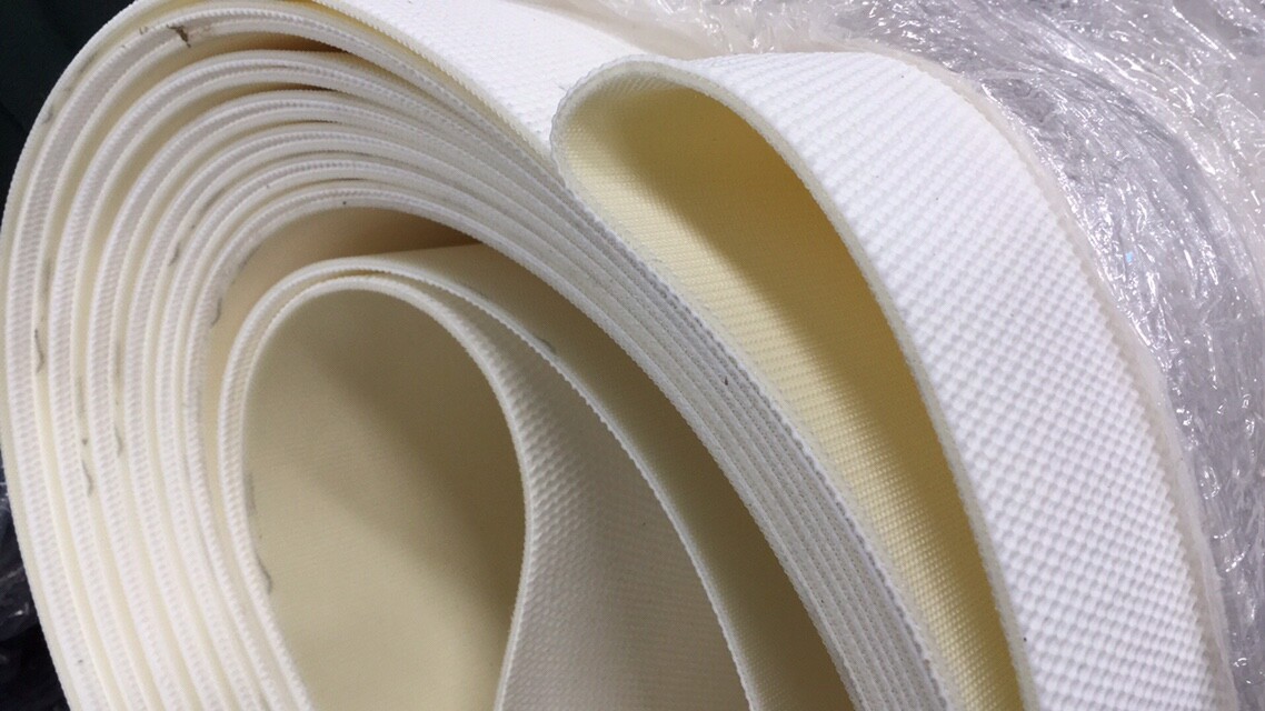 Ammeraal Beltech A573322-35'-10" X 62" Conveyor Belt Nonex White 62 ...