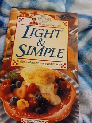 The Pampered Chef Light & Simple Doris Christopher's Collection 1996 SC ...