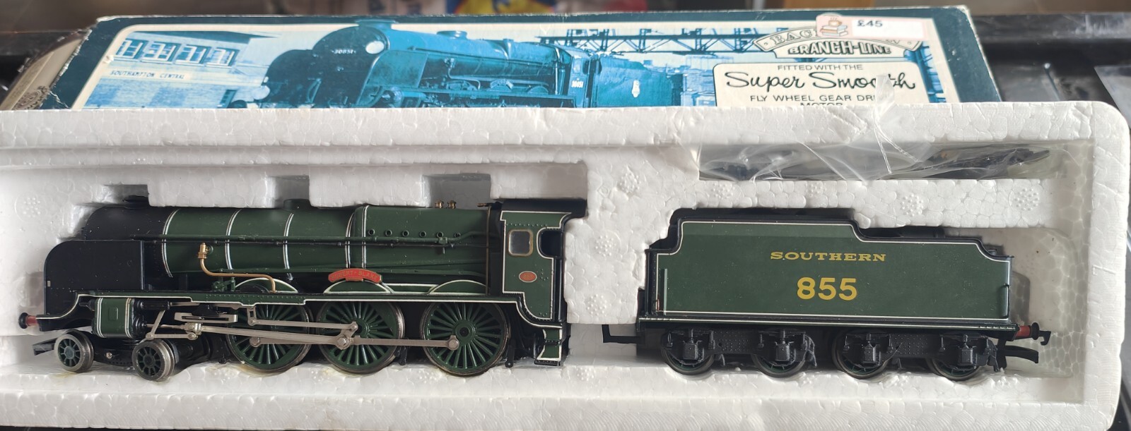 Bachmann 31-404 Lord Nelson 855 Robert Blake in Maunsell Souithern ...