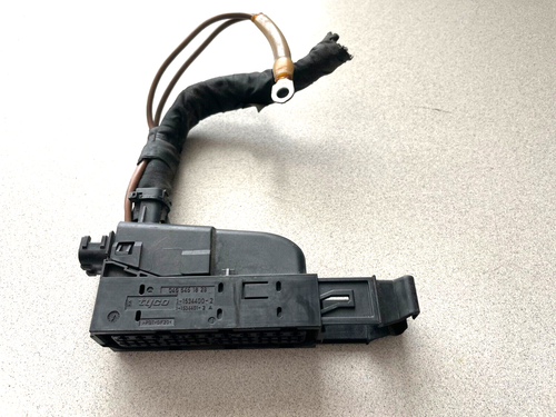 2004-2010 MERCEDES-BENZ CLS500 C219 ~ ABS PUMP PLUG ~ A0054318112 | eBay