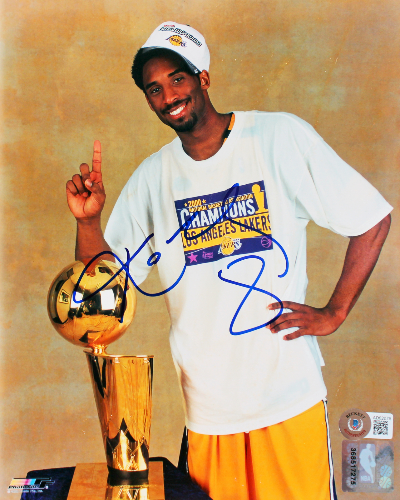 Kobe Bryant Autographed Memorabilia | Signed Photo, Jersey ...