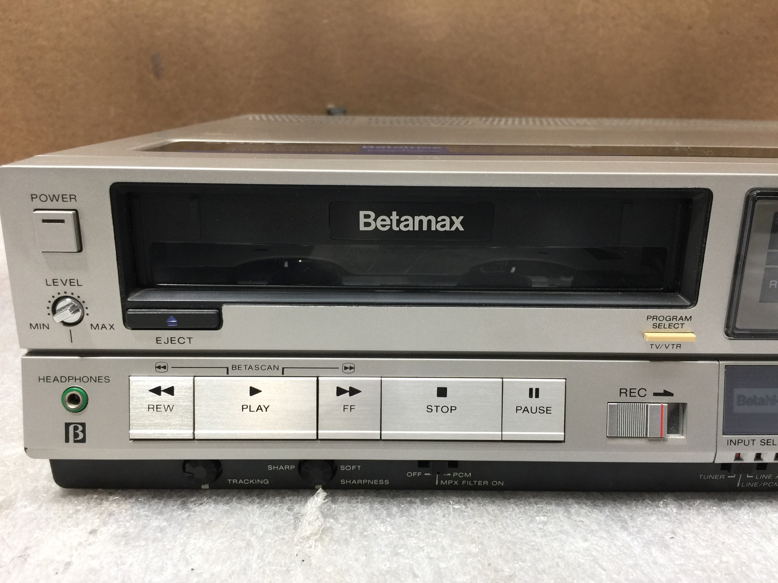 SONY SL-HF300 Betamax HI-FI Stereo Recorder/Player For Parts or Repair ...
