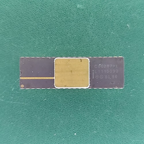 1 CPU IC`S IC CHIP VINTAGE intel c80287XL CERAMIC CPU FOR GOLD SCRAP ...