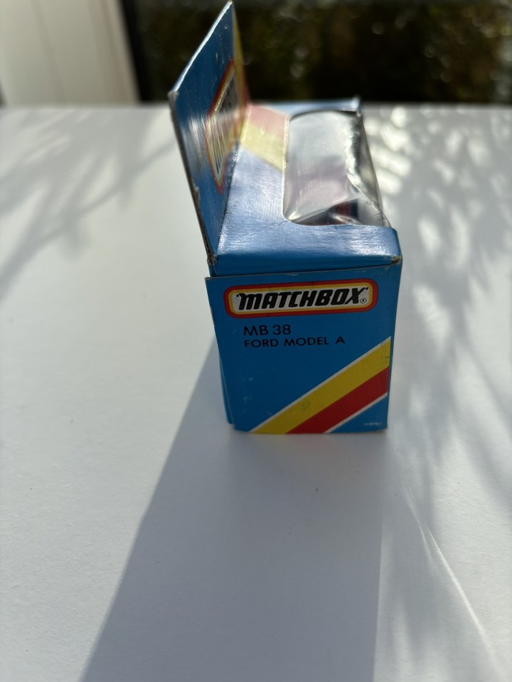 Matchbox Superfast Series - MB38 Ford Model A Van - Arnott’s Biscuits ...