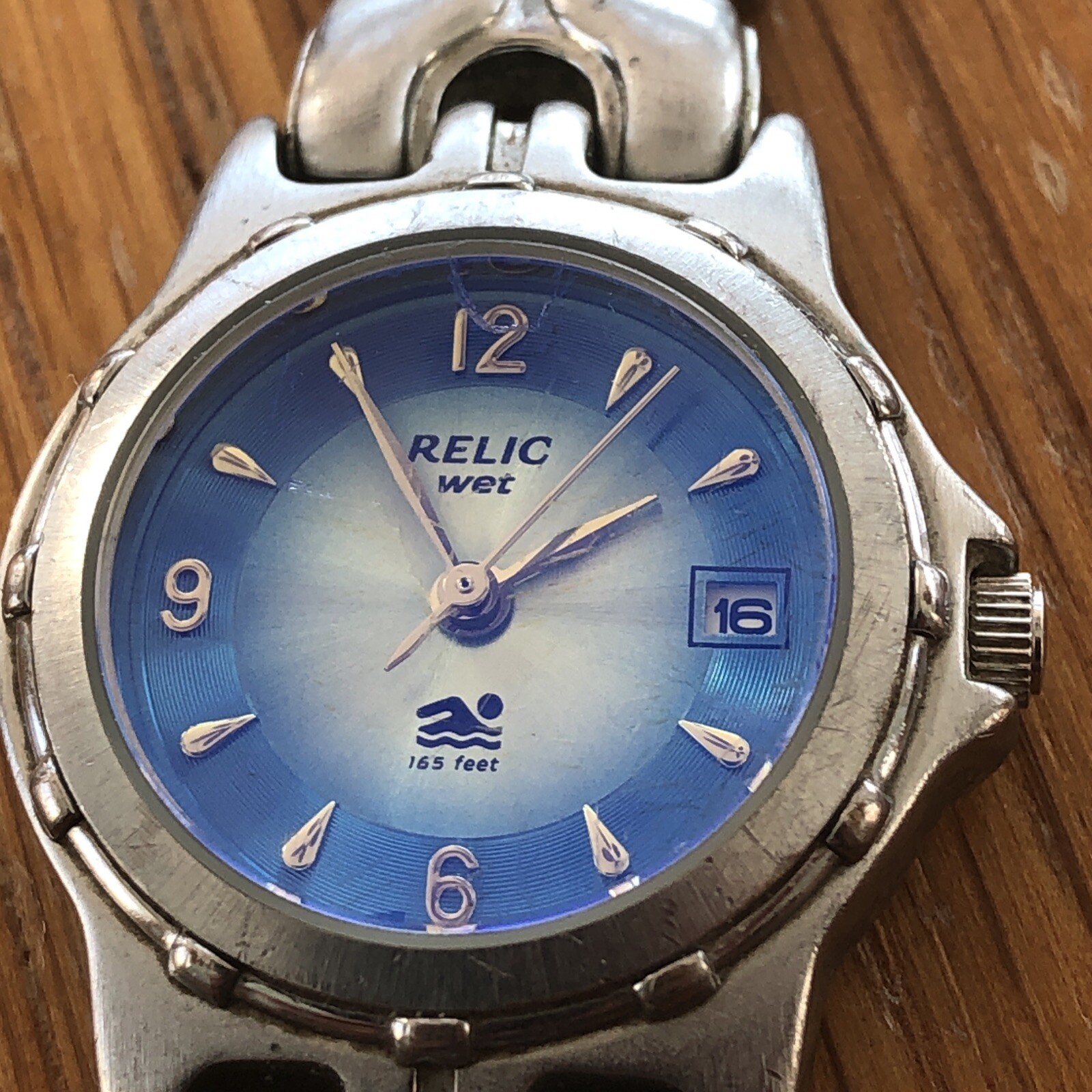 Relic Wet Quartz Watch Women’s | eBay