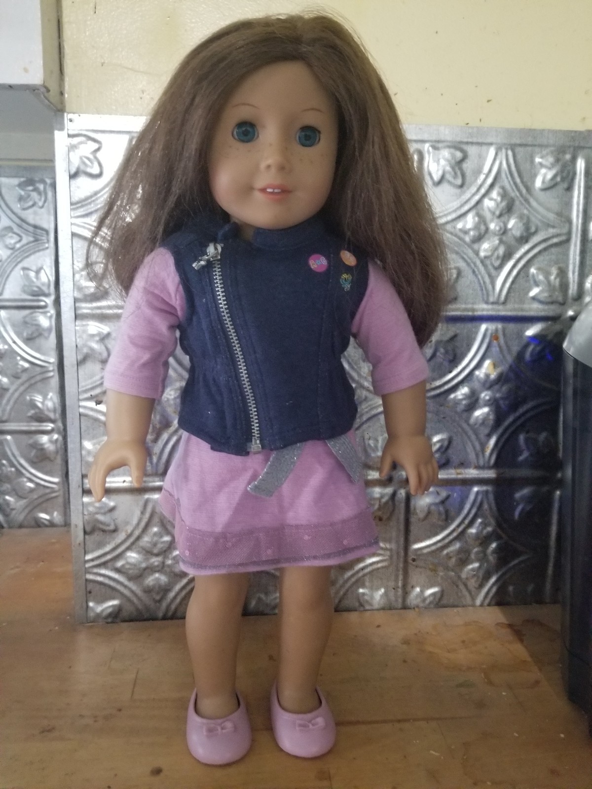 truly me american girl Doll Brown hair, blue eyes and freckles | eBay