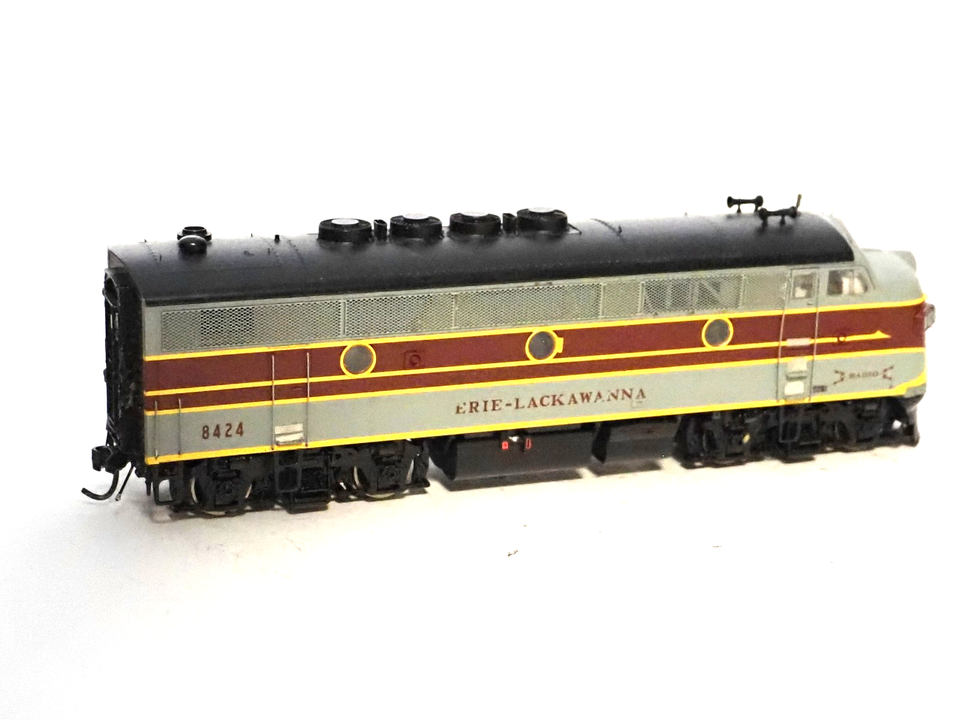 ERIE-LACKAWANNA F-3A FREIGHT ENGINE #8424-HO SCALE MODEL/GENESIS | eBay