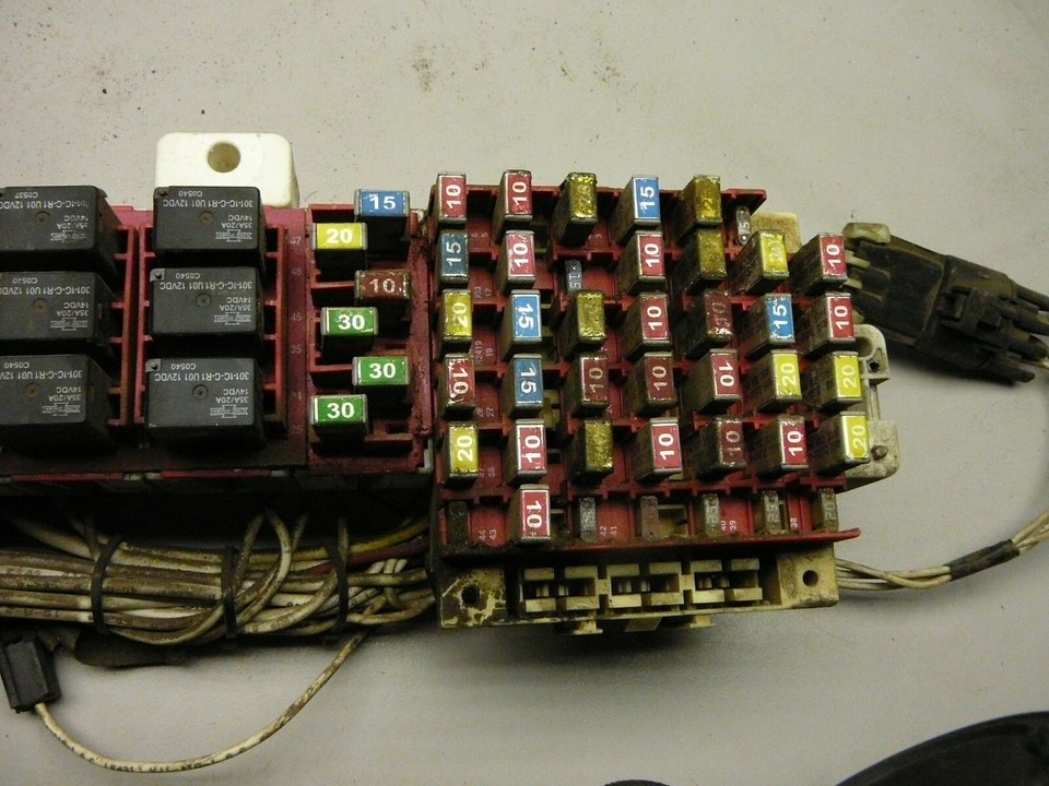 MACK LE613 FUSE BOX FROM MACK LE613 VIN: 1M2AL07L97M012335 | eBay