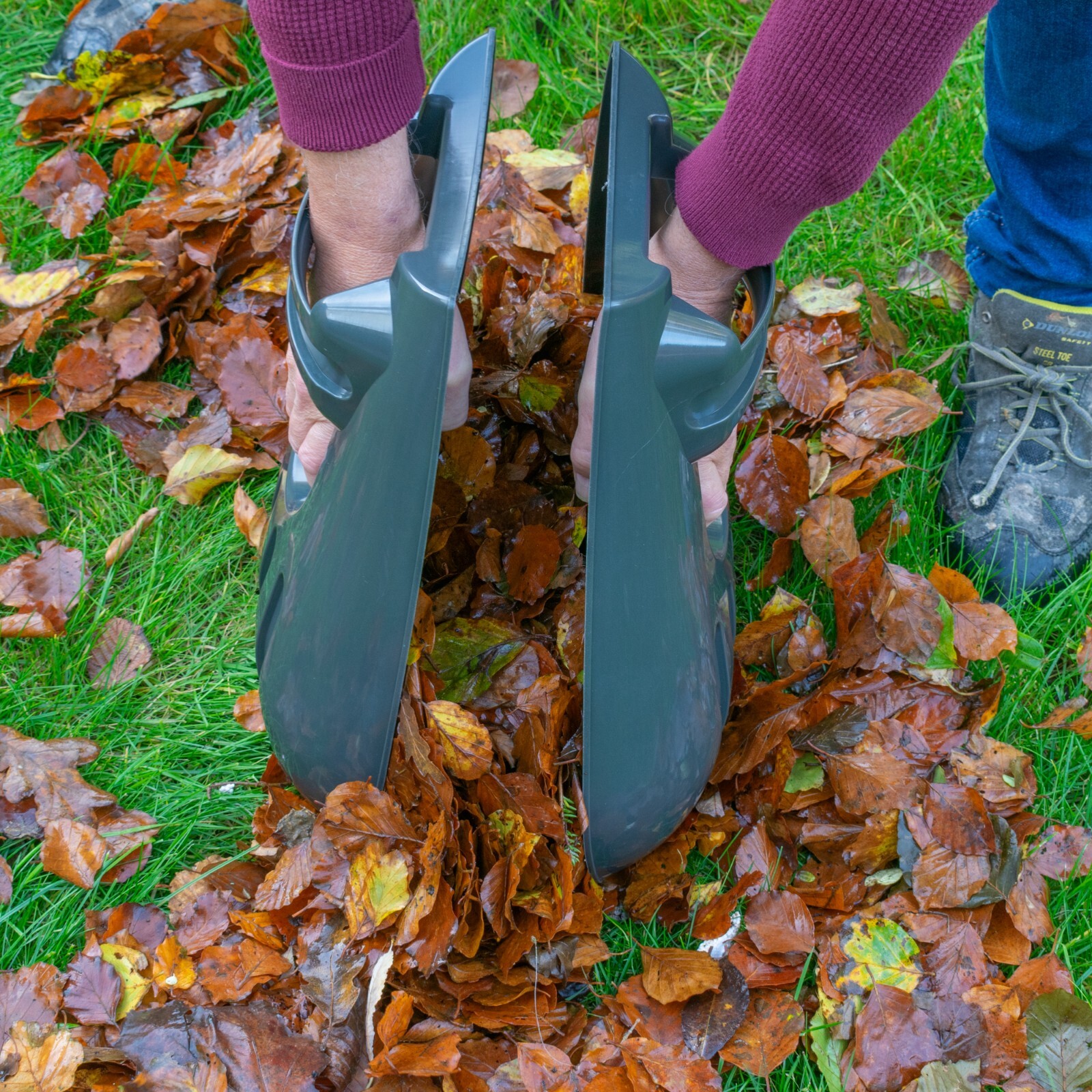Leaf Grabber LARGE Hand Held Grabs Gather Fallen Leaves Garden Cleaning ...