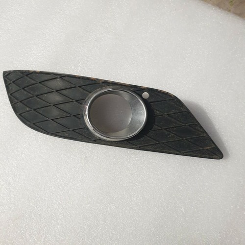 MERCEDES B CLASS RIGHT FOGLIGHT COVER TRIM W245 , 11/05-06/11 ...