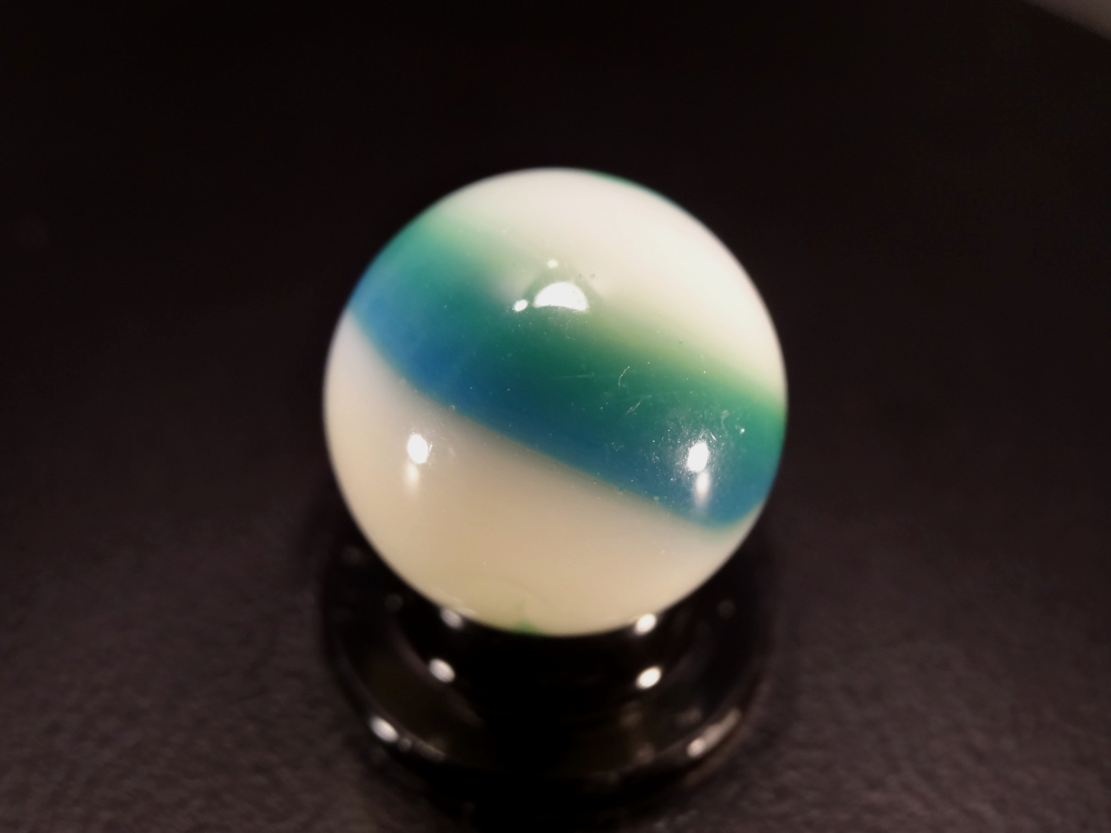 AKRO AGATE TRI COLOR w/ BEAUTIFUL PASTEL COLORS UV Awesome Akro 🌟 WET ...