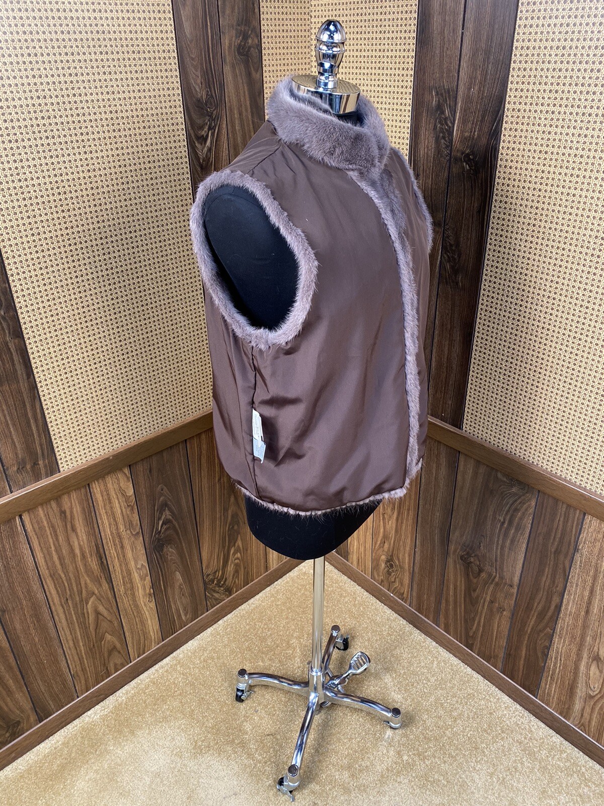 INOCHI KOPENHAGEN FUR DYED GRAY TAUPE CORDUROY MINK FUR VEST SMALL 4 ...