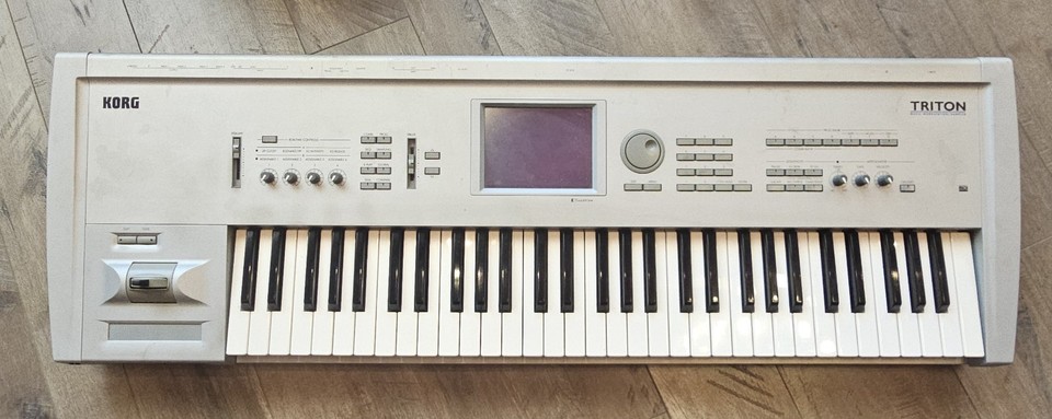 Korg Triton Music Workstation Sampler Keyboard Ship World Wide | eBay