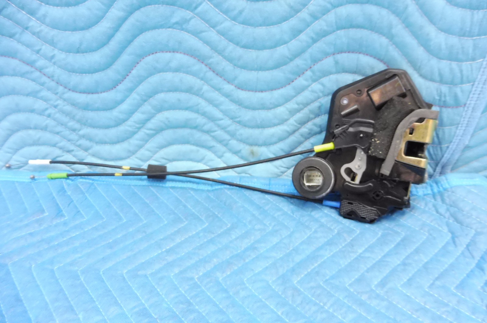 Lexus GX470 Rear Door Lock Latch Passenger Side 2003-2009 OEM | eBay