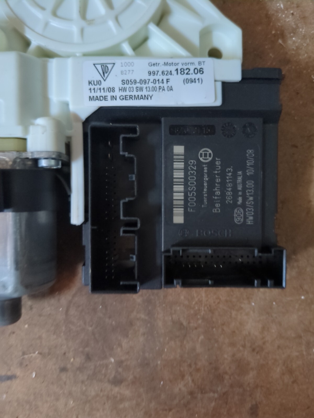 NOS OEM Porsche Power Window Motor 99762418206 Front Right for sale ...