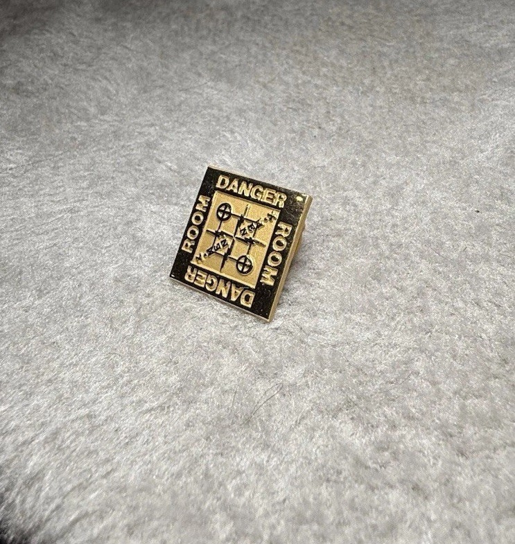 Marvel X-Men Danger Room Enamel Pin Gold Tone Vintage | eBay