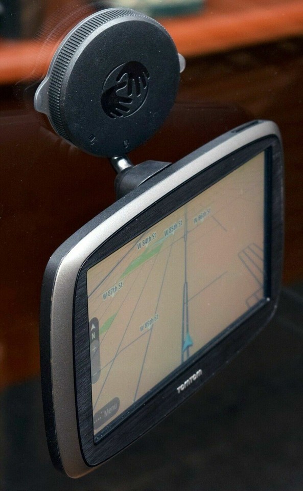 TomTom GO 60 3D Portable 16gb GPS Car Navigation LIFETIME US Maps ...