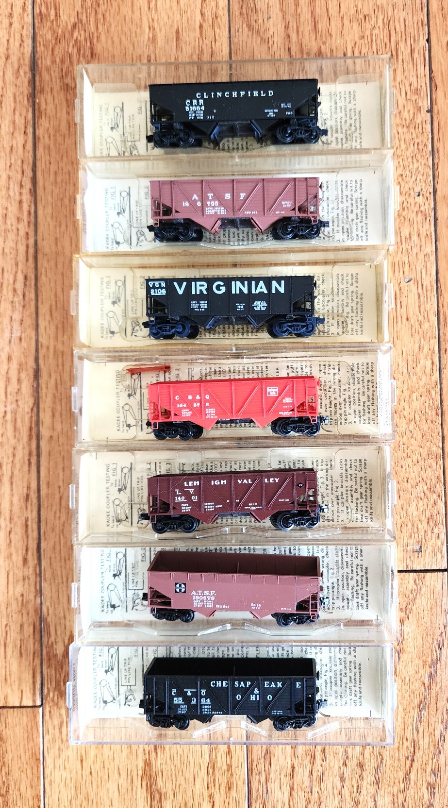 LOT OF 7 - N SCALE KADEE TWIN HOPPER 56080 55010 57020 55100 57010 ...