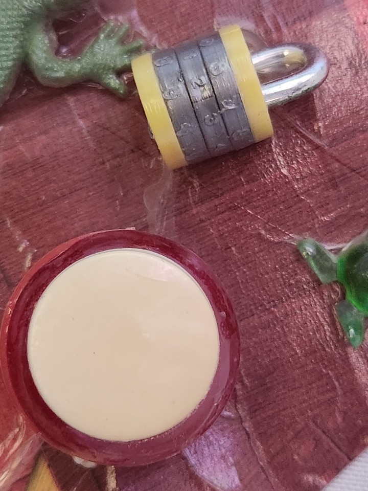 2 Vtg "The Toy Box" Vending Machine Display Cards Mini Toys Trolls 1999 ...