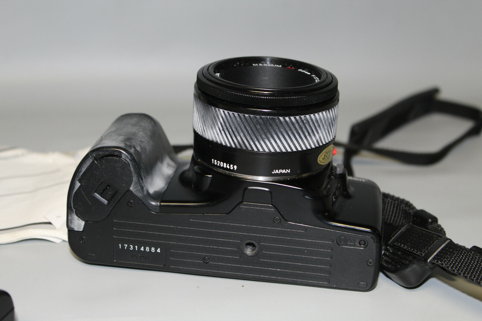 Minolta Maxxum 3000i 35mm Film Camera + AF 50mm f/1.7 Lens + D 314i ...