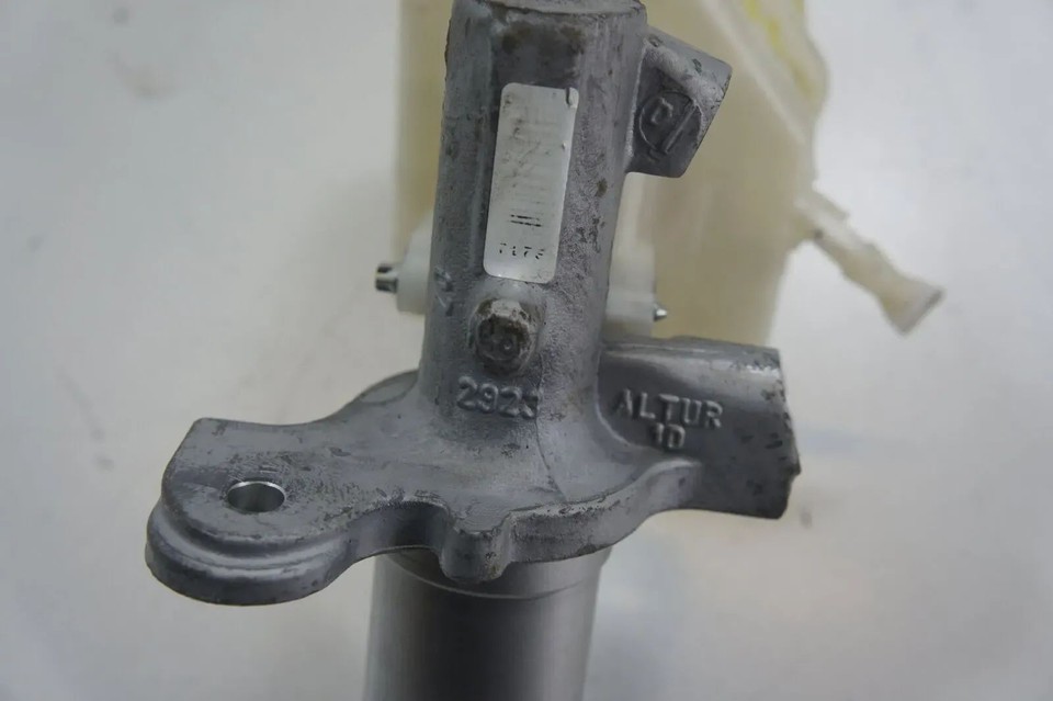 Original BMW E60 E61 E83 Cylindre principal de frein 34336786629 | eBay