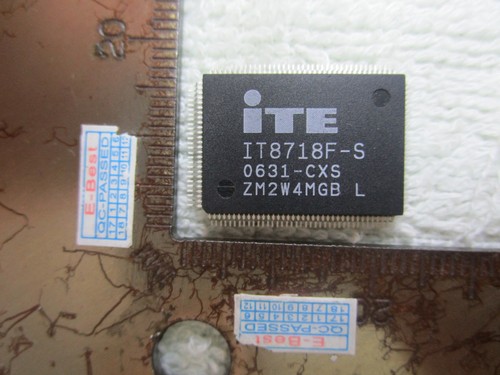 2pcs ITE8718F-S IT871BF-S CX IT8718F-SCXS IT8718F-5 CX5 IT8718F-S CXS ...