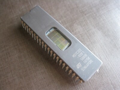 ICs & Processors - Uv Eprom