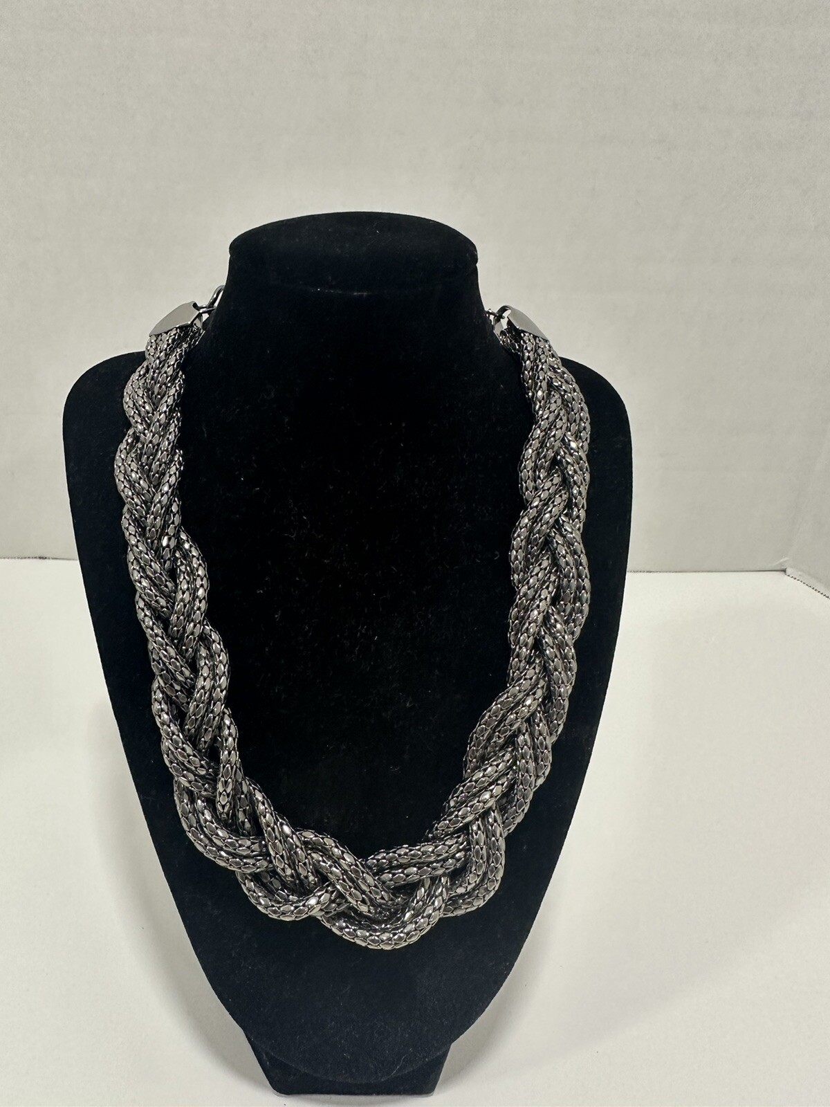 y2k metallic gun metal - Gem