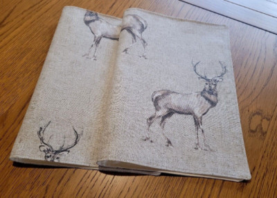 Glencoe Stags Beige Christmas Placemats Set Table Linen Dining Table ...