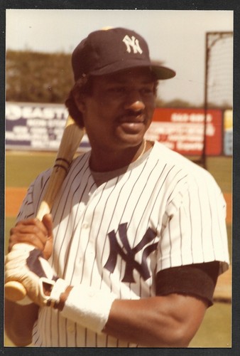 1981-83 Jerry Mumphrey YANKEES UNSIGNED 4 x 5-7/8 ORIGINAL SNAPSHOT ...